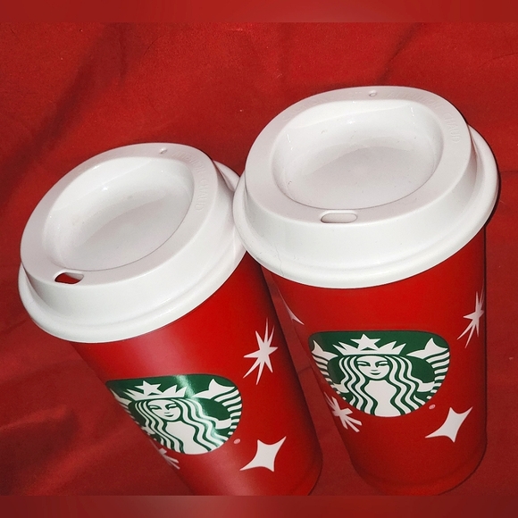 Starbucks | Other | Nwot Holiday Starbucks Collector Reuseable Plastic ...